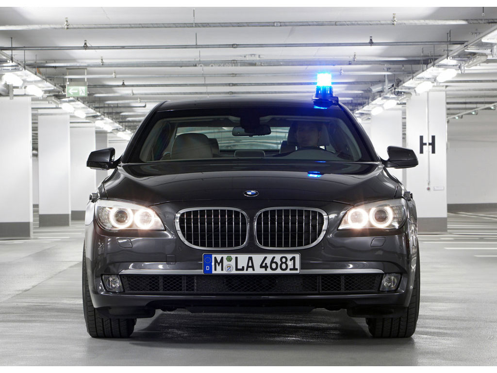 BMW Serie 7 High Security - Autocosmos.com