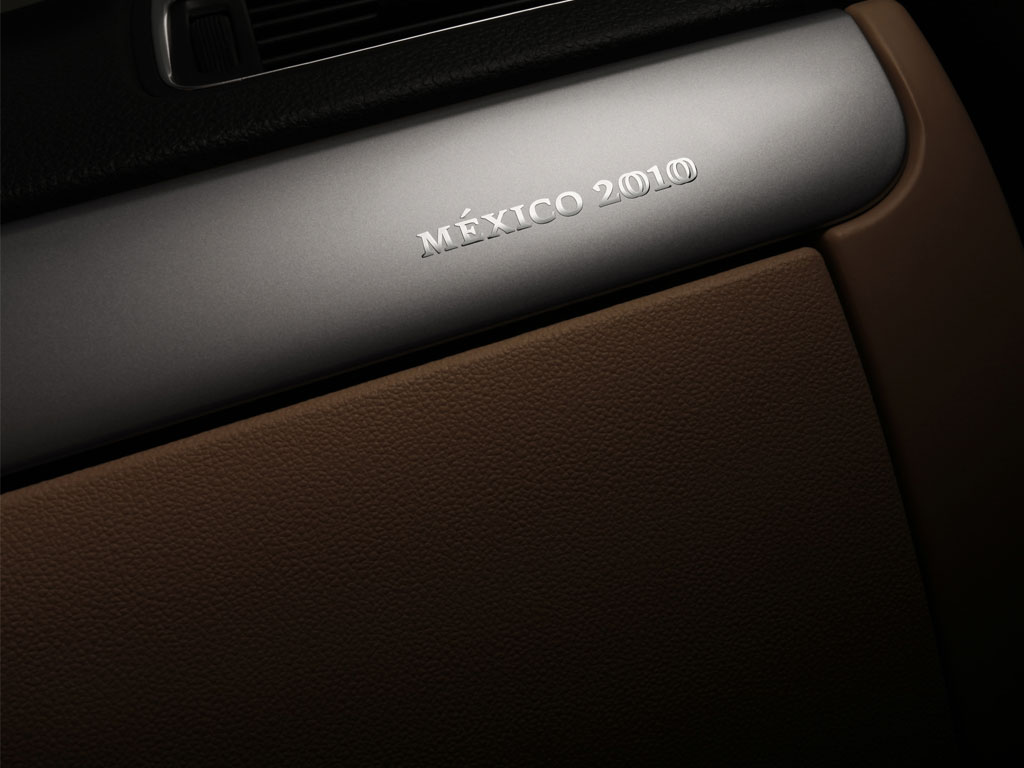 Volkswagen Jetta VI bicentenario 2011 - Autocosmos.com