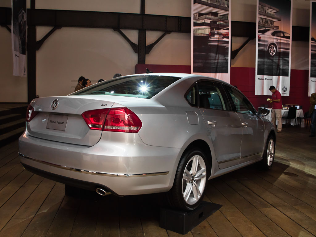Presentación Volkswagen Passat 2012 Méxxico - Autocosmos.com