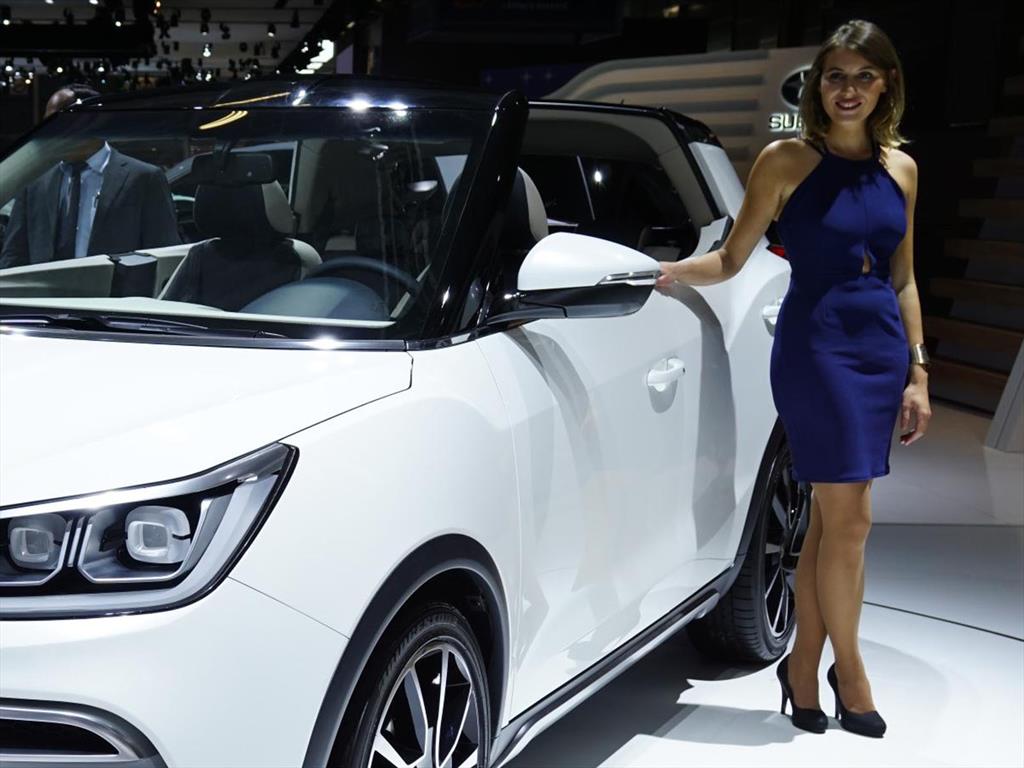 Las Chicas Del Salón De París 2014 Ii