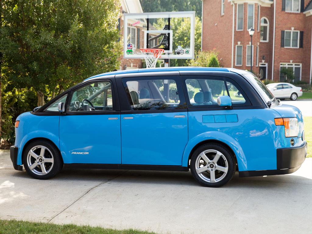 Tartan Prancer - Autocosmos.com