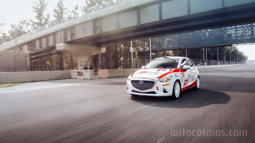 Mazda2 R1 de Rally - Autocosmos.com