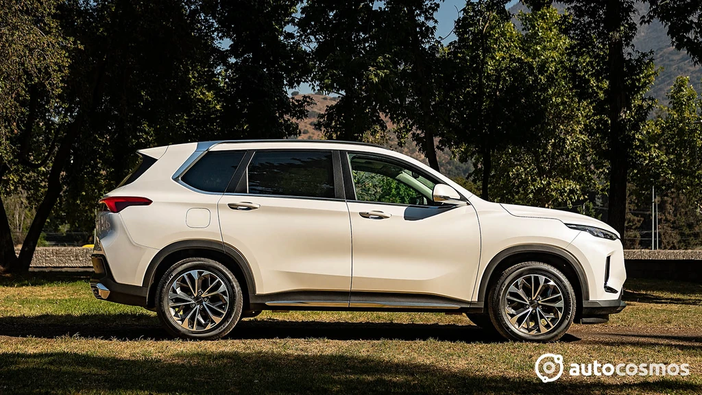 Maxus D60 - Test Drive - Autocosmos.com