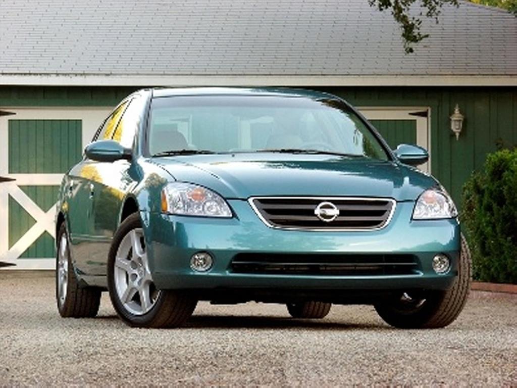 Nissan Altima - Autocosmos.com