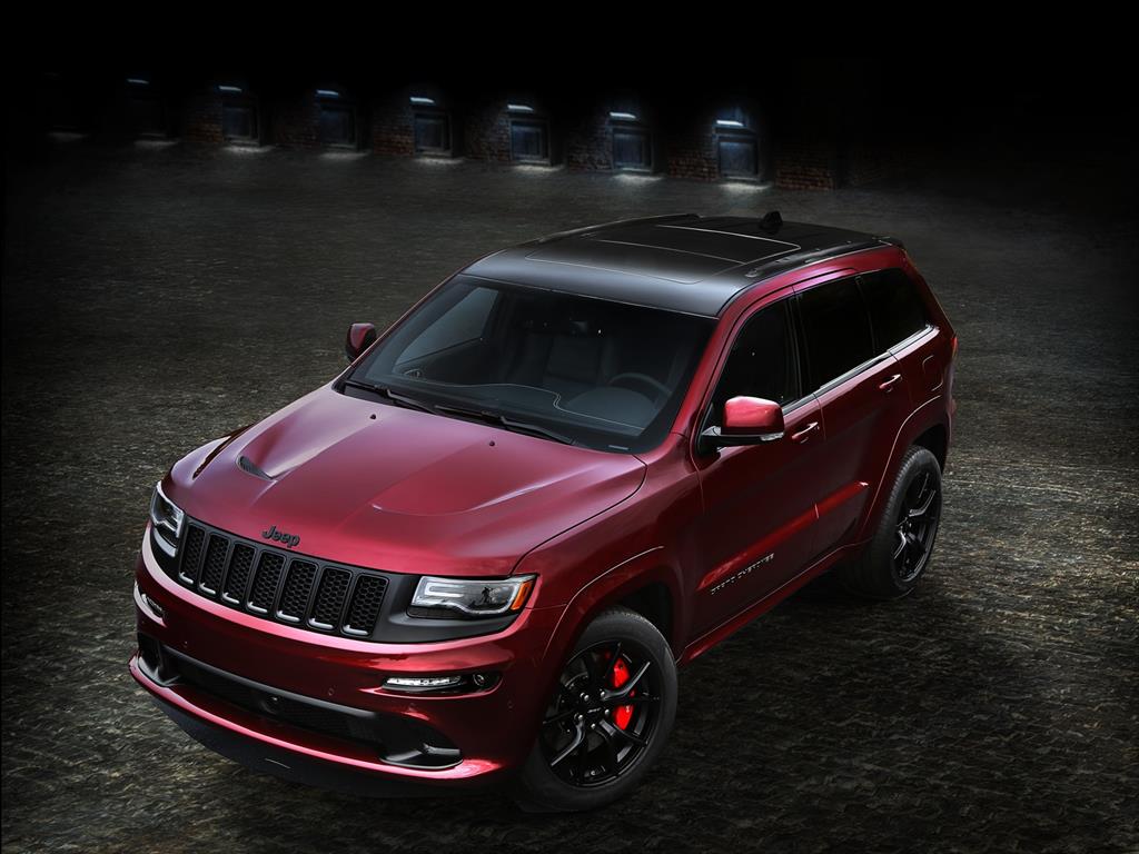 Jeep Grand Cherokee SRT Night Edition - Autocosmos.com