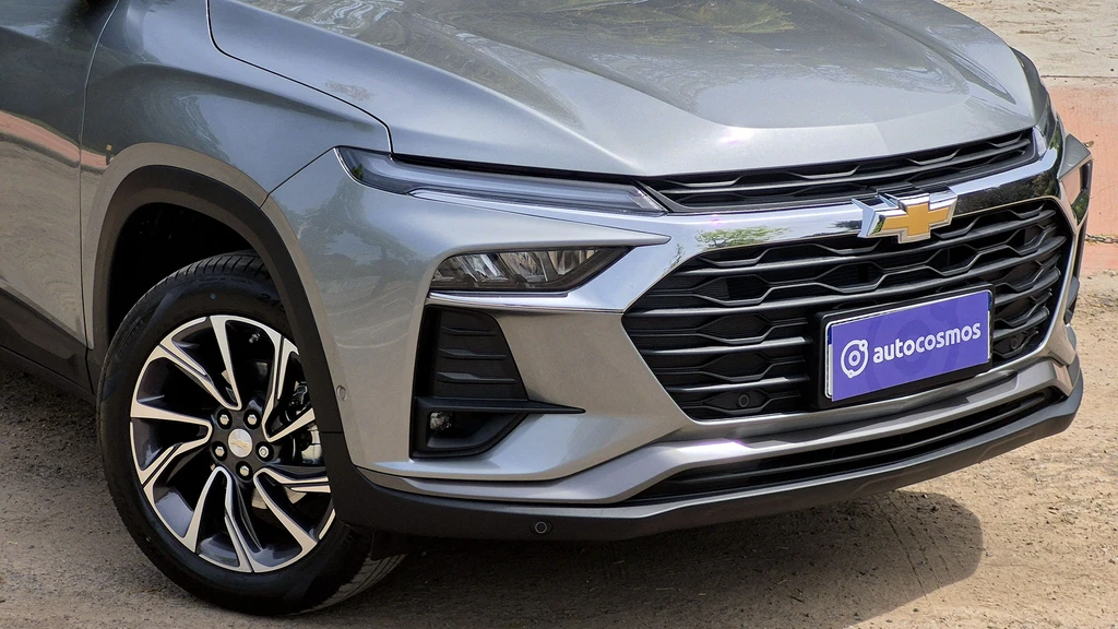 Test Chevrolet Tracker 2025: rediseño y algo más - Autocosmos.com