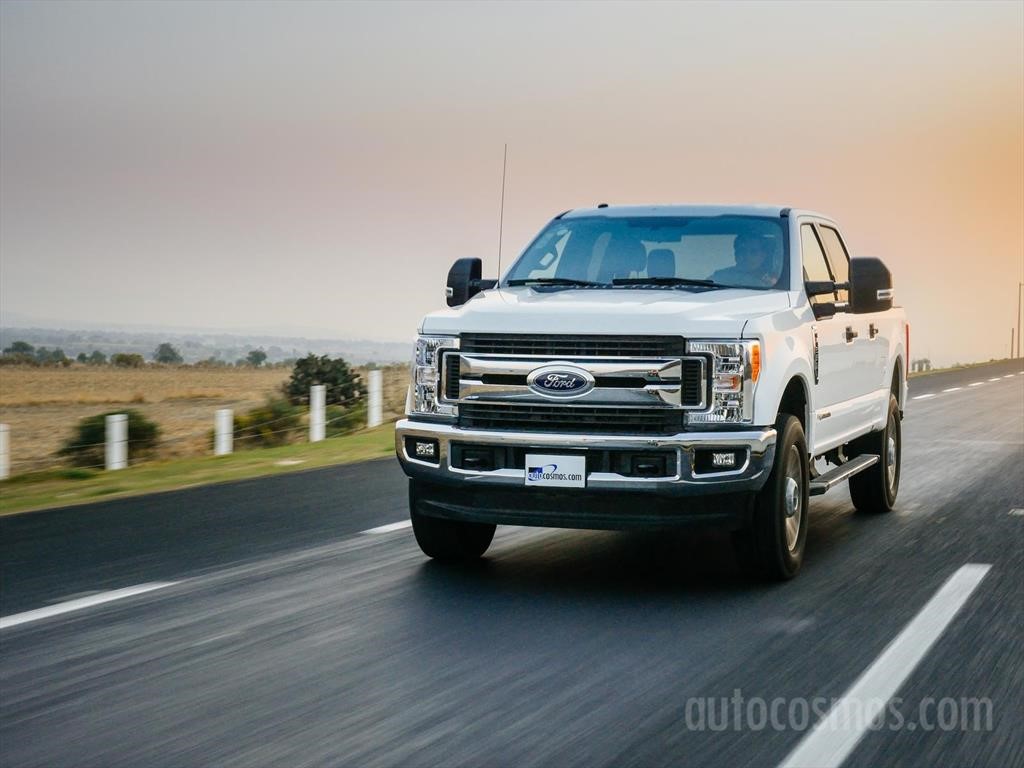 Ford F-250 2018 - Autocosmos.com