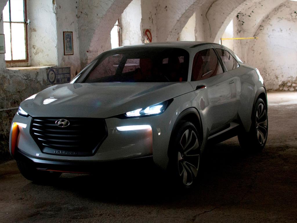 Hyundai Intrado Concept - Autocosmos.com