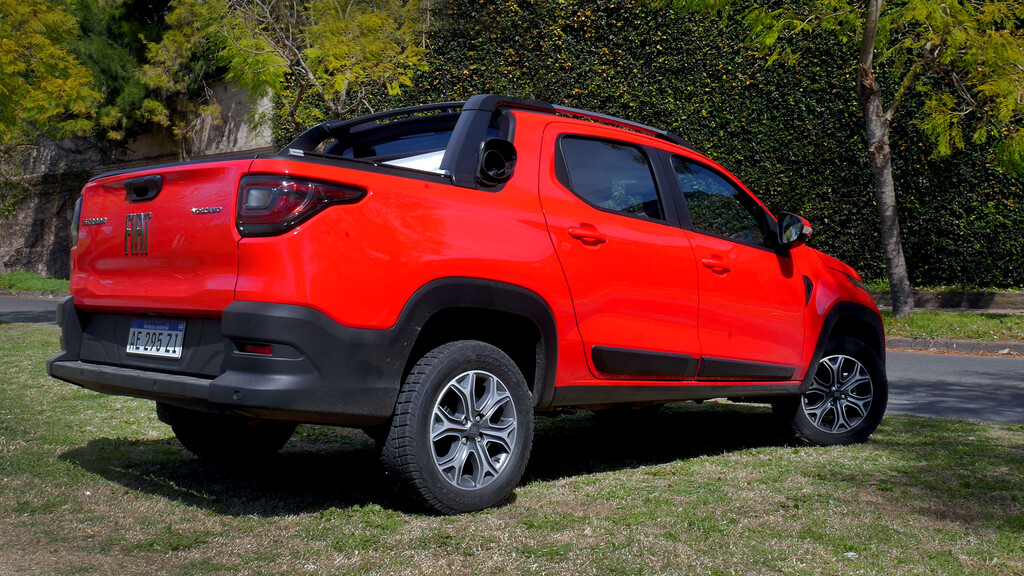 Test FIAT Strada Volcano 2020 - Autocosmos.com