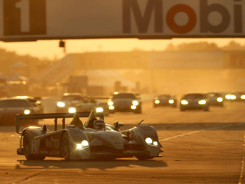 Audi R10 TDi - Autocosmos.com