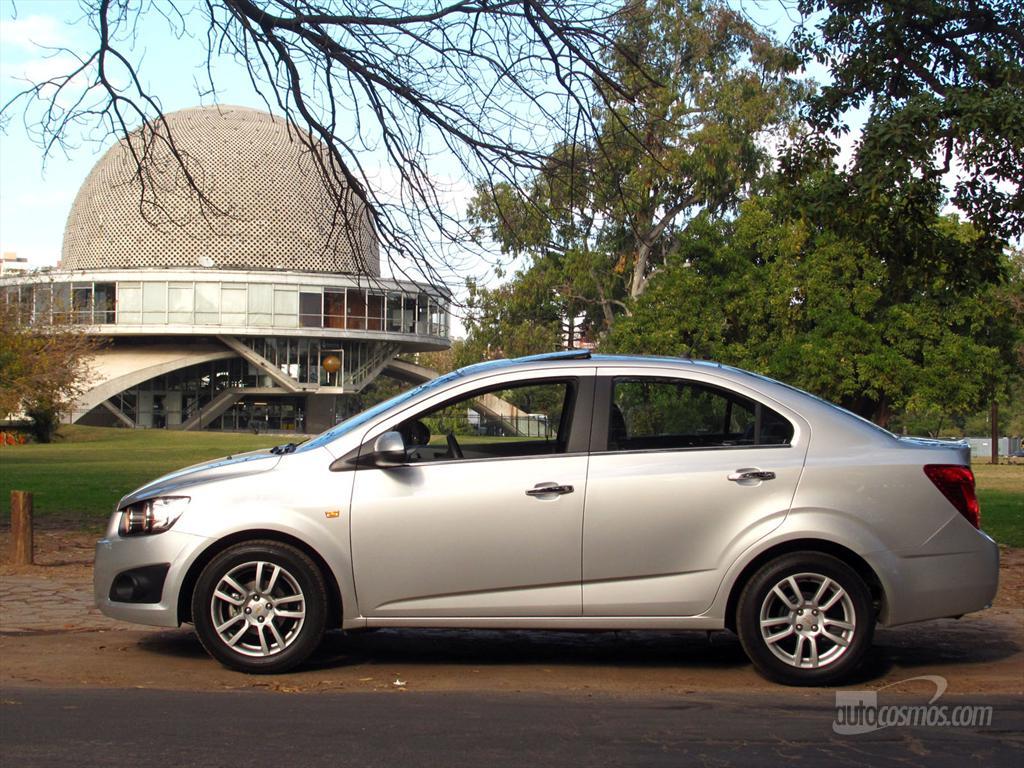 Chevrolet Sonic sedán LTZ Automático a prueba - Autocosmos.com