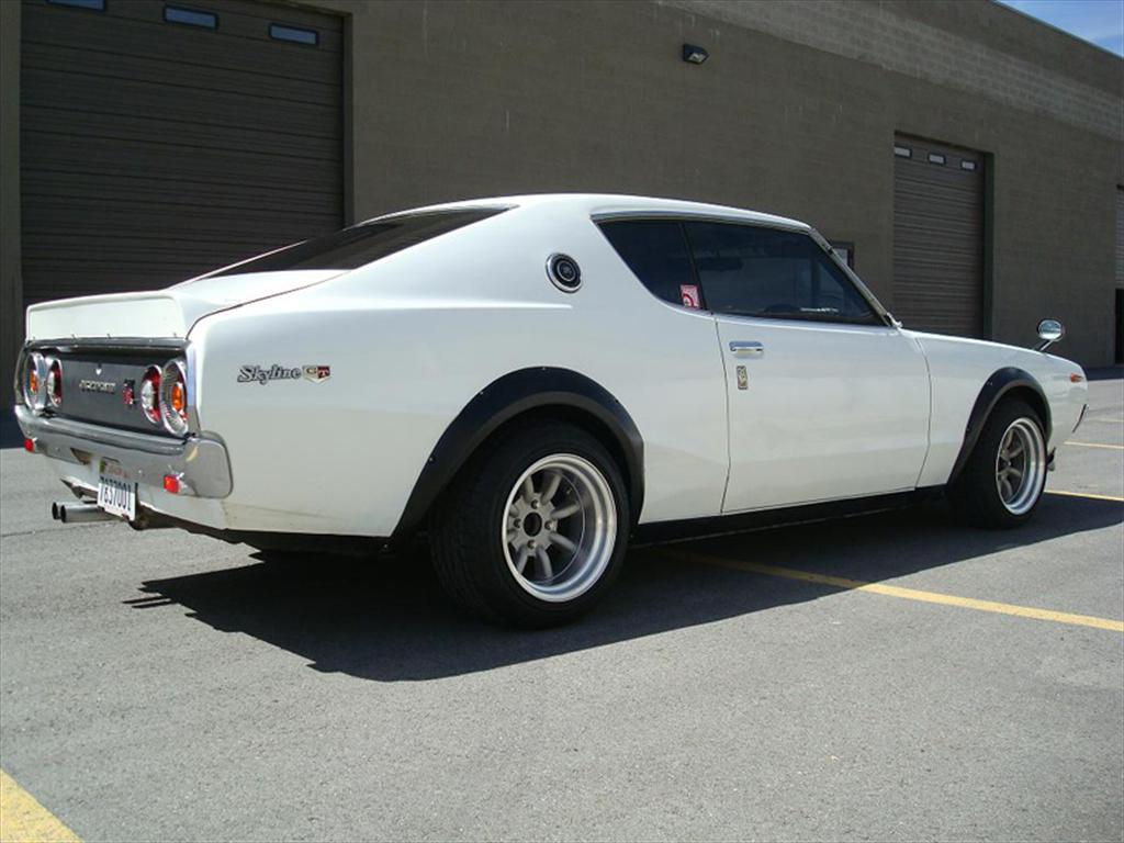 Datsun Skyline C110 2000 - Autocosmos.com