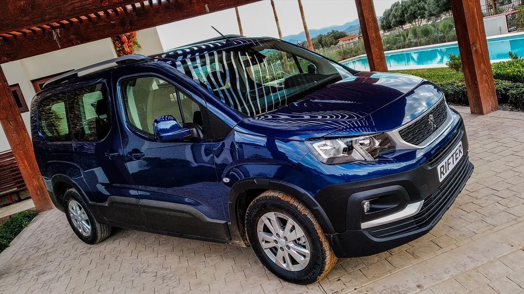 Peugeot Rifter 2020 - Autocosmos.com