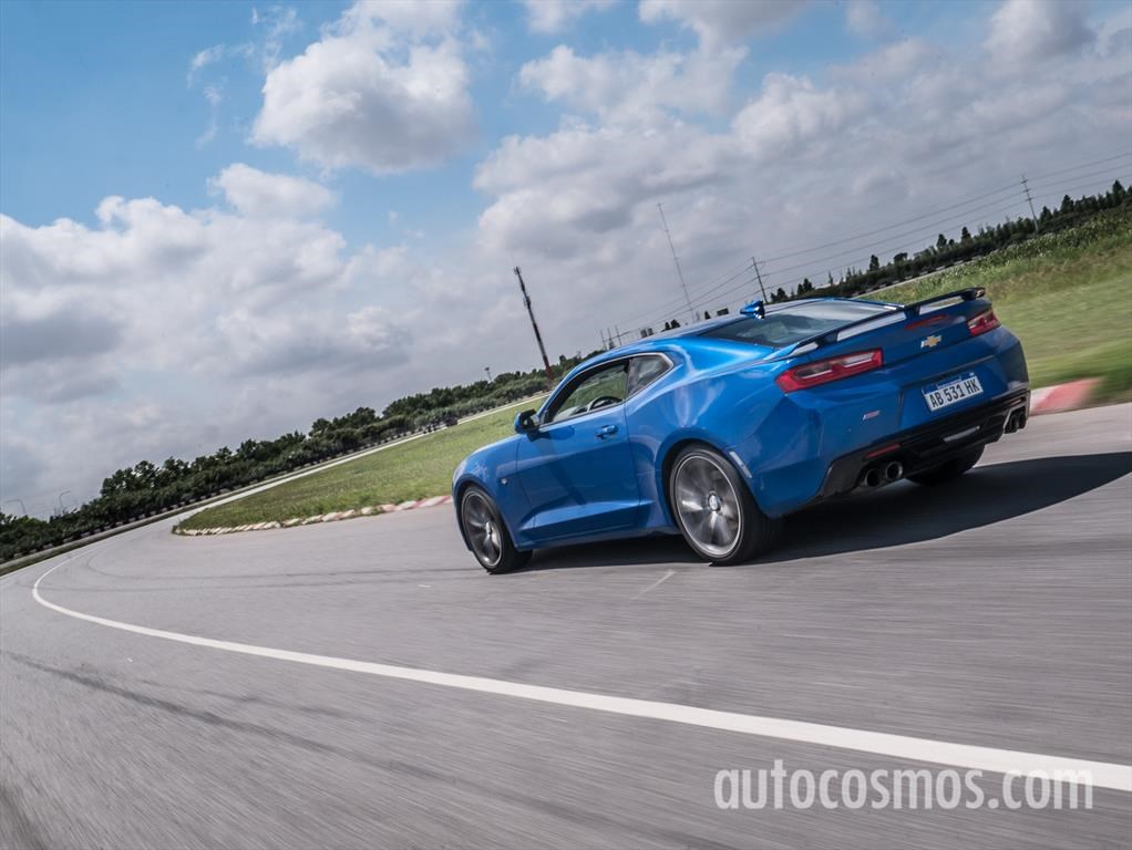 Chevrolet Camaro SS a prueba - Autocosmos.com