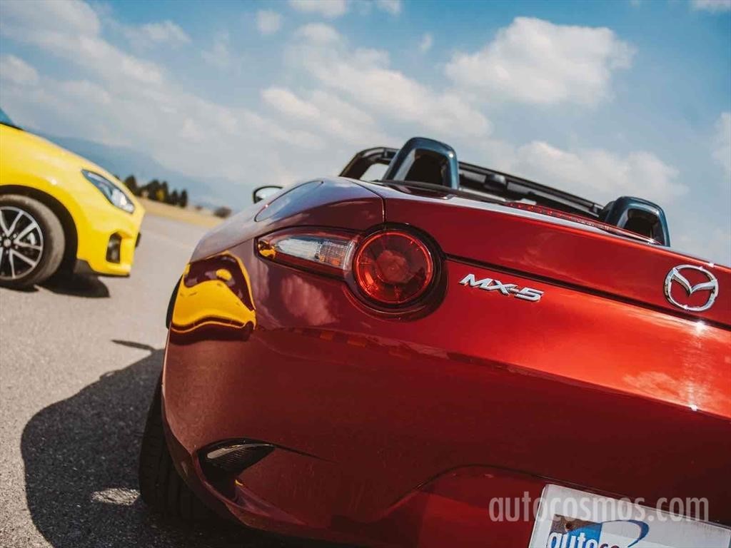Mazda MX-5 Vs Suzuki Swift Sport - Autocosmos.com