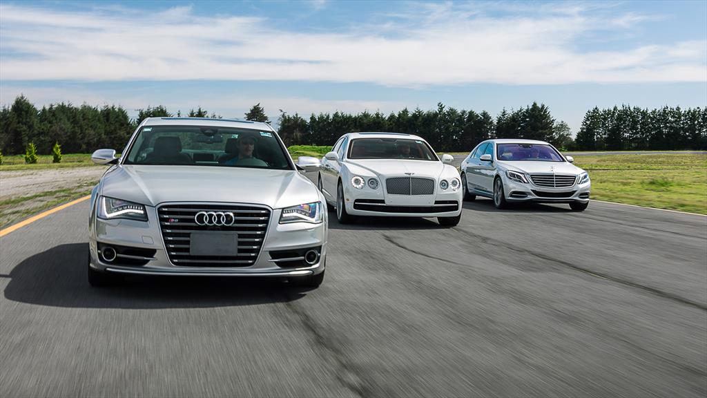 Audi S8 vs Bentley Flying Spur vs Mercedes S500 - Autocosmos.com