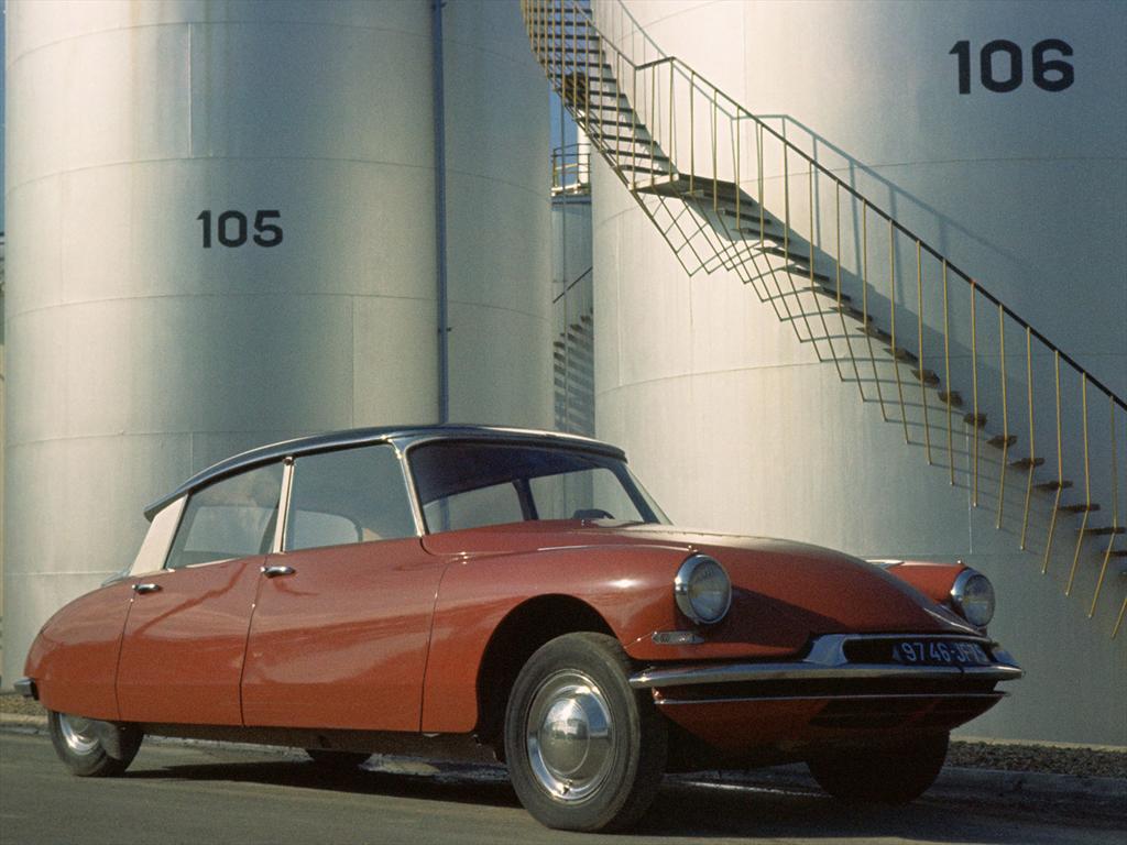 Citroën DS 1955 - Autocosmos.com