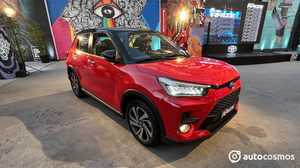 Toyota Raize 2022 - Lanzamiento en Chile - Autocosmos.com