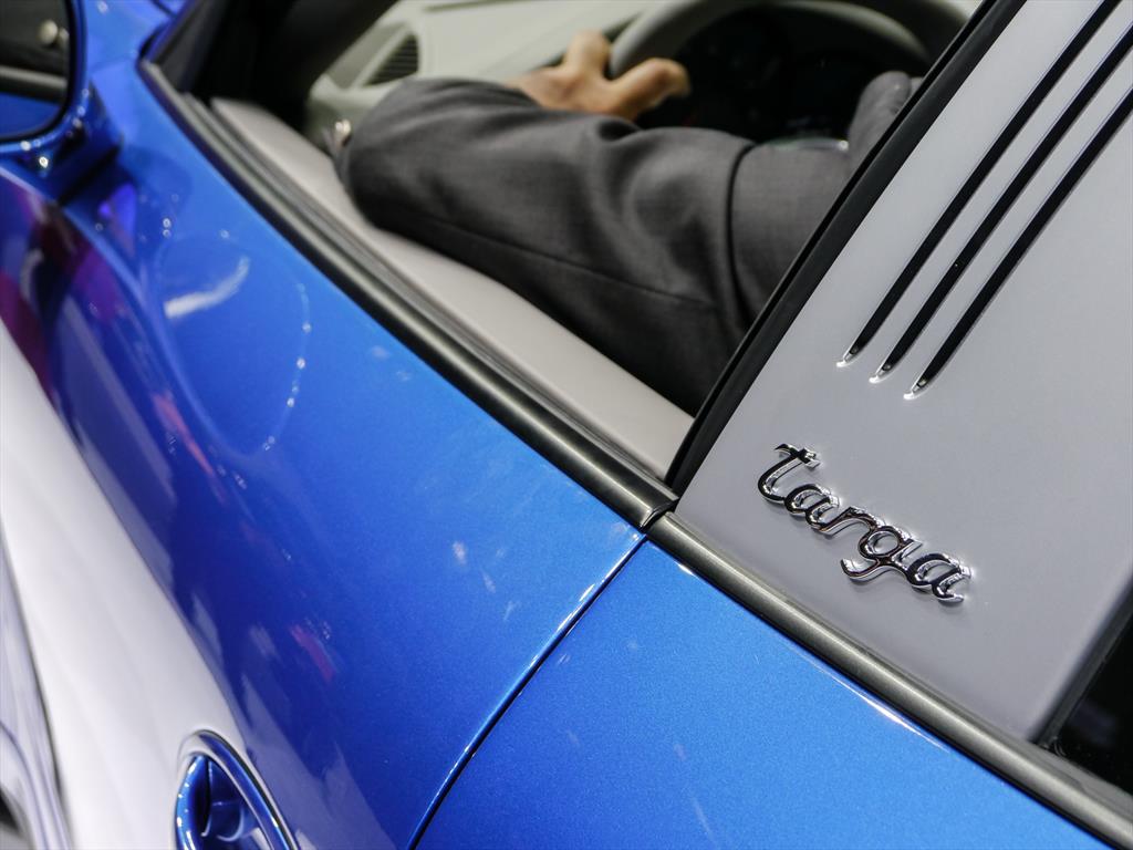 Porsche 911 Targa - Autocosmos.com