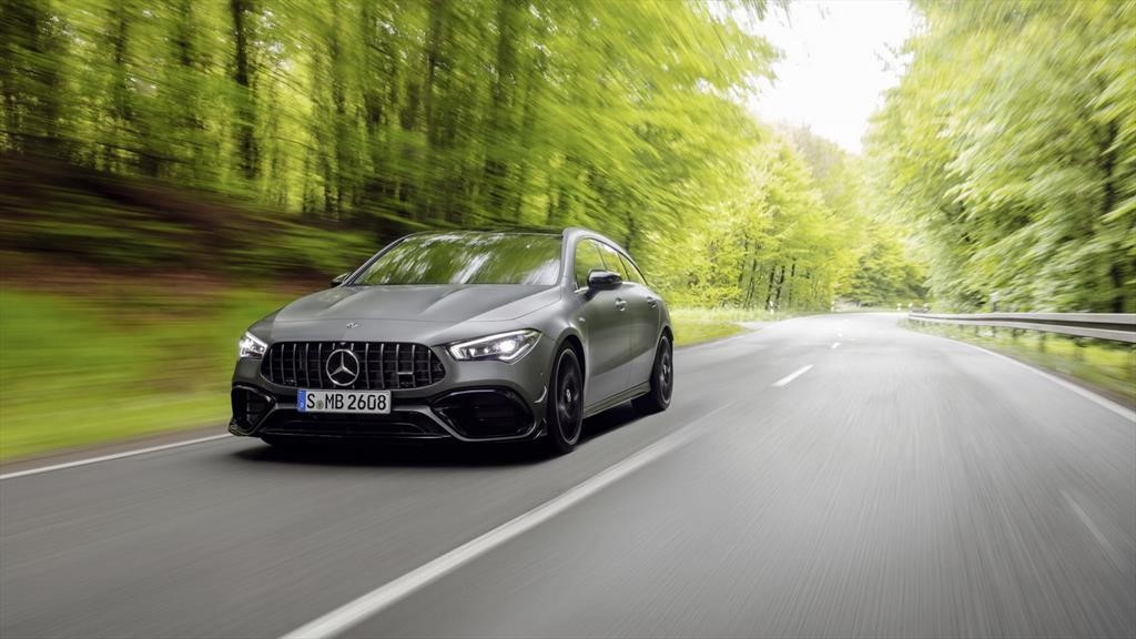 Mercedes-AMG CLA 45 Shooting Brake - Autocosmos.com