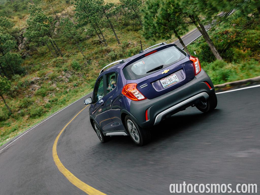 Chevrolet Spark Activ 2017 - Autocosmos.com