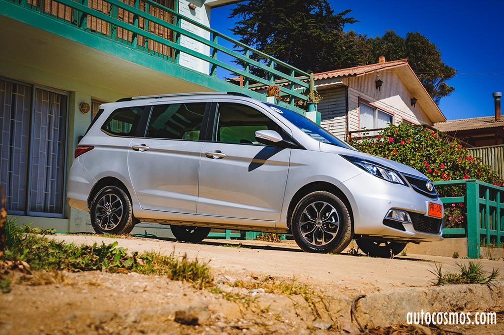 Changan A500 - Lanzamiento en Chile - Autocosmos.com