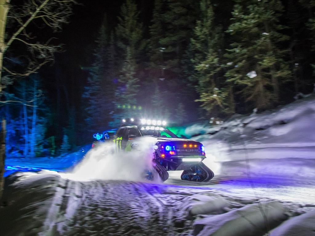 Ken Block y su Ford F-150 RaptorTrax - Autocosmos.com