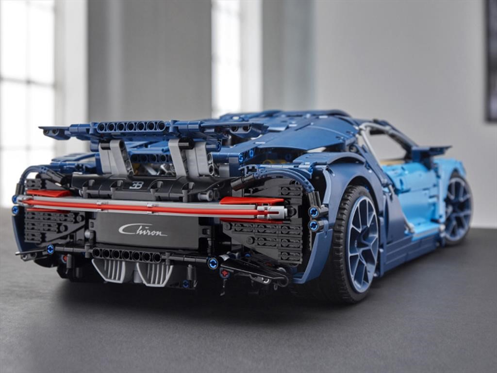 Bugatti Chiron de legos - Autocosmos.com