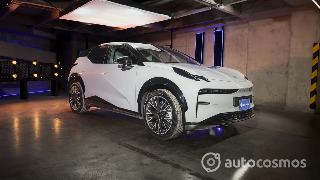 Zeekr X - Autocosmos.com