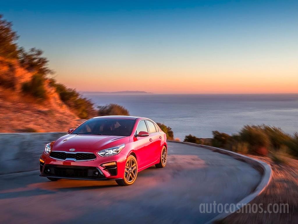 Kia Cerato 2019 - Autocosmos.com
