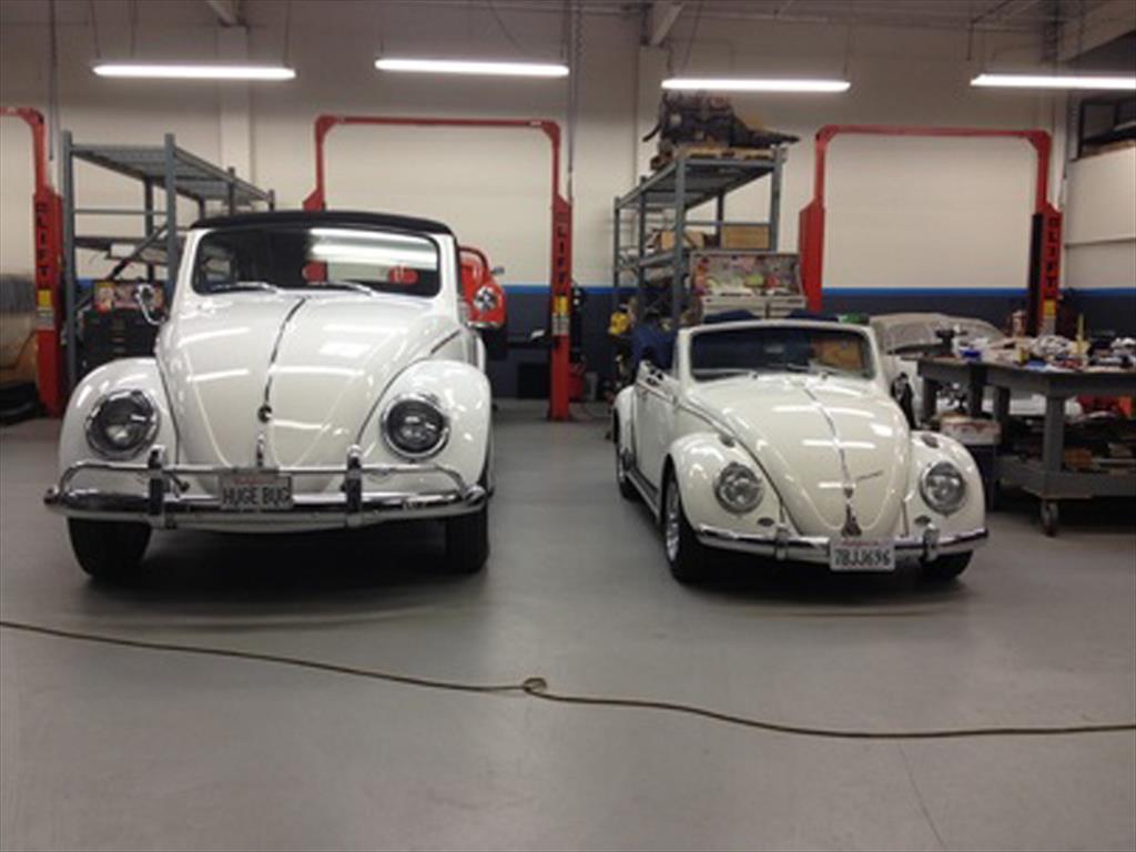 Un Vocho convertible gigante - Autocosmos.com