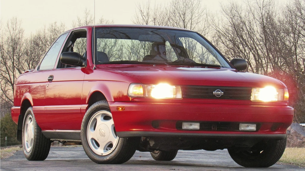 Nissan Sentra SE-R 1992 - Autocosmos.com