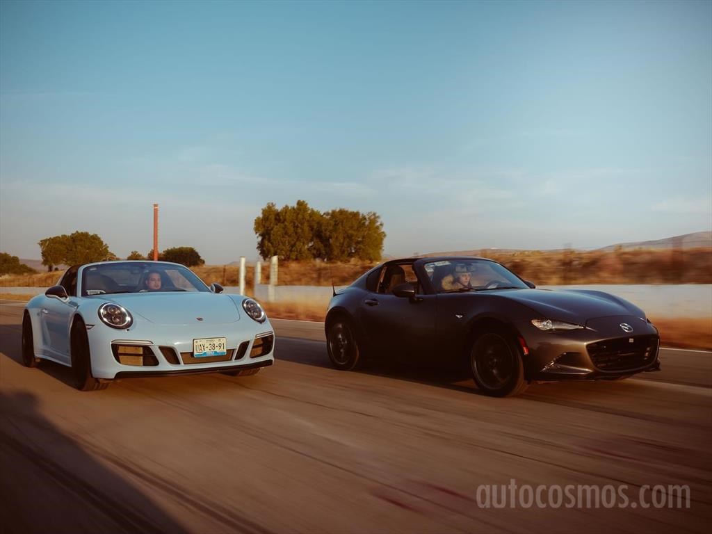 Mazda MX-5 RF vs Porsche 911 Targa 4 GTS - Autocosmos.com