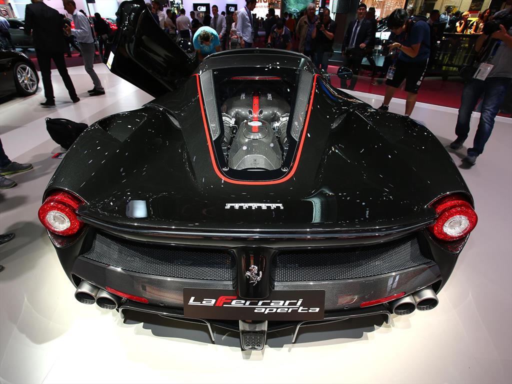 Ferrari LaFerrari Spider - Autocosmos.com