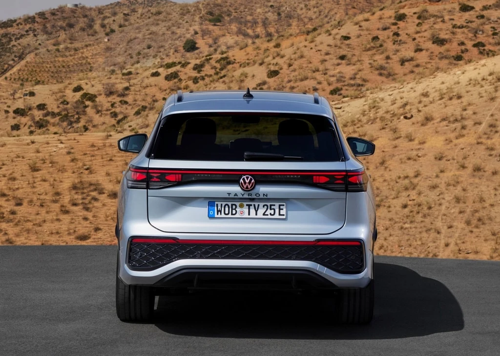Volkswagen Tayron 2025 - Autocosmos.com