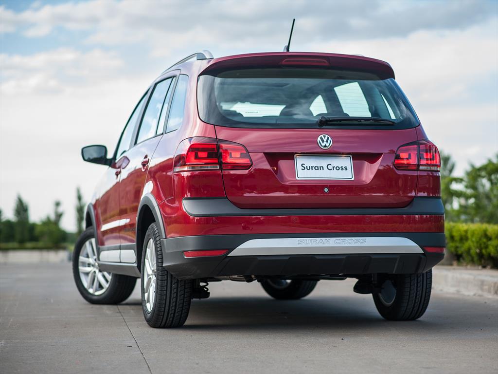 VW Suran y Suran Cross se renuevan - Autocosmos.com