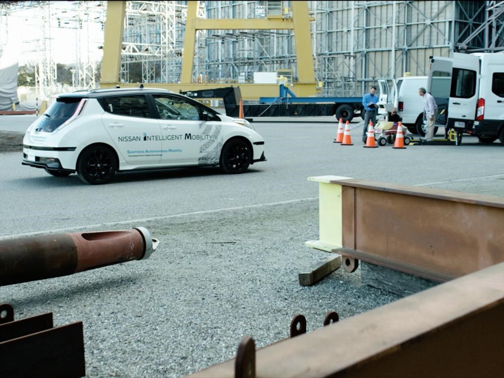 Nissan Seamless Autonomous Mobility - Autocosmos.com