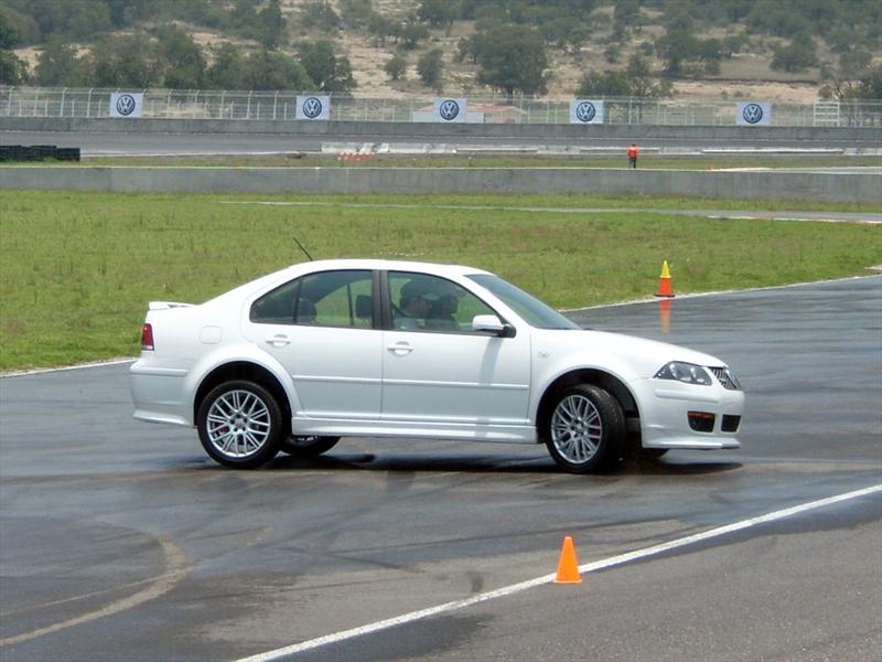 Volkswagen presenta su nuevo Jetta GLI 2010