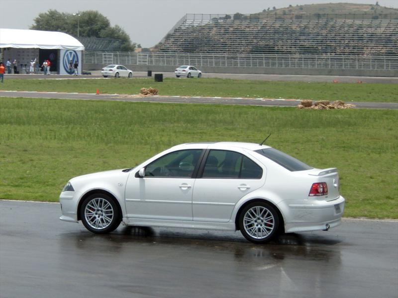 Volkswagen presenta su nuevo Jetta GLI 2010