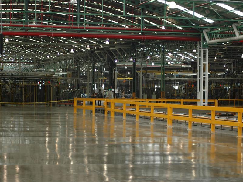 Visita Enrique Peña Nieto la Planta de Ford en Cuautitlán