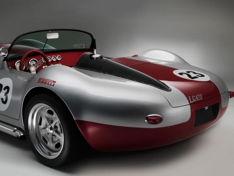 Lucra LC470 - Autocosmos.com