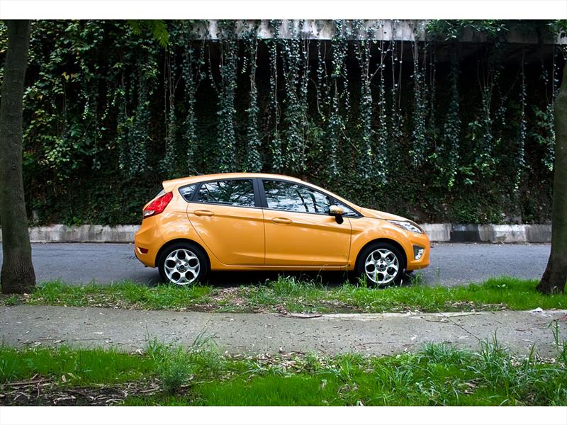 Ford Fiesta Hatchback SES 2011 a prueba