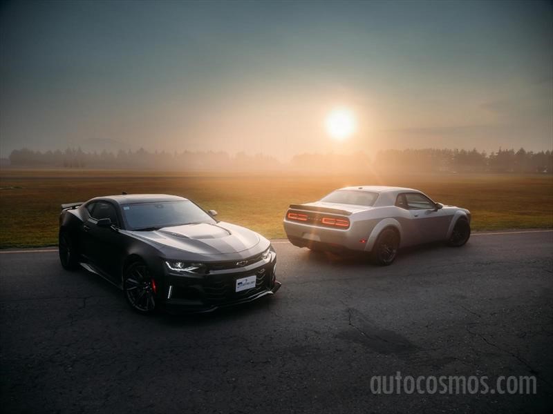 Chevrolet Camaro Zl1 Vs Challenger Srt Hellcat Widebody ¡guerra De