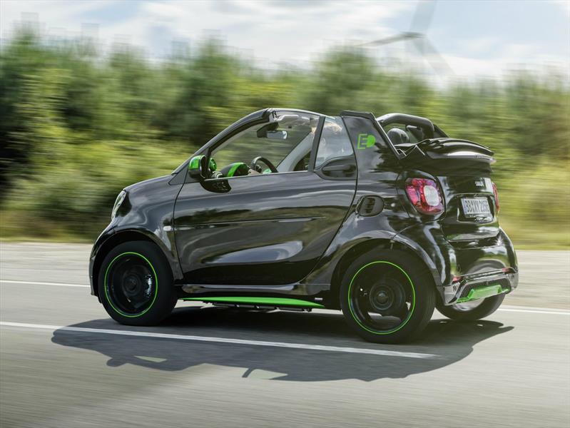 Nuevos Smart fortwo y forfour llegan 100% eléctricos