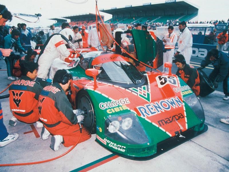 Hace 50 años Mazda lanzó su primer modelo con motor rotativo