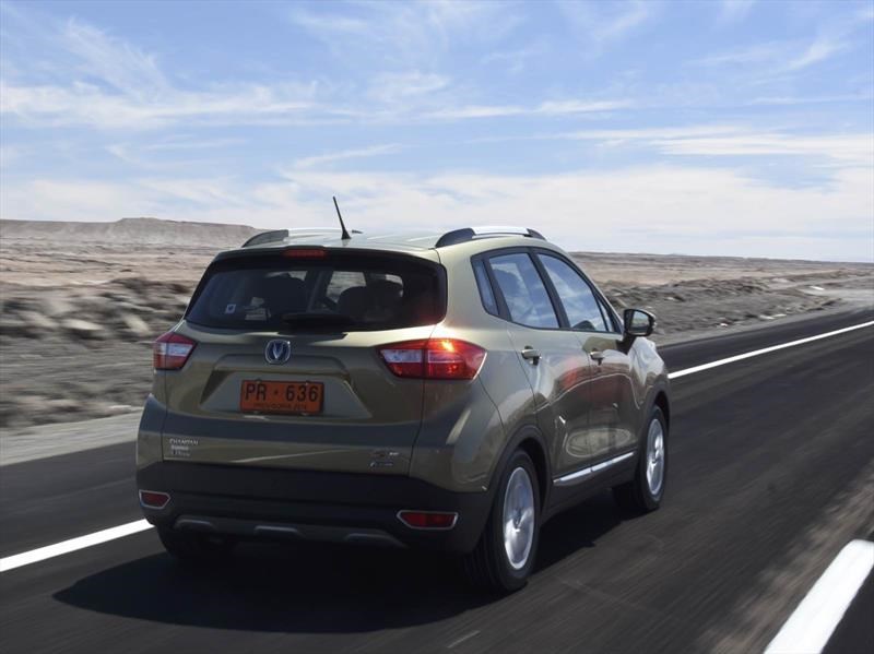 Changan CS15 2017: diseño y versatilidad desde $7.690.000