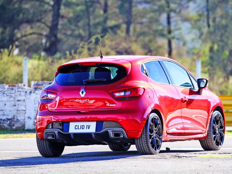 Renault Clio RS 2015: Estreno oficial en Chile. Bestia deportiva en ...