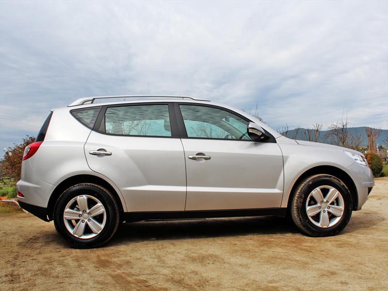 Geely EX7 estrena nueva versión GL NAV