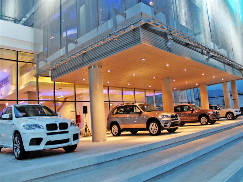 BMW inaugura en Chile su nueva casa matriz