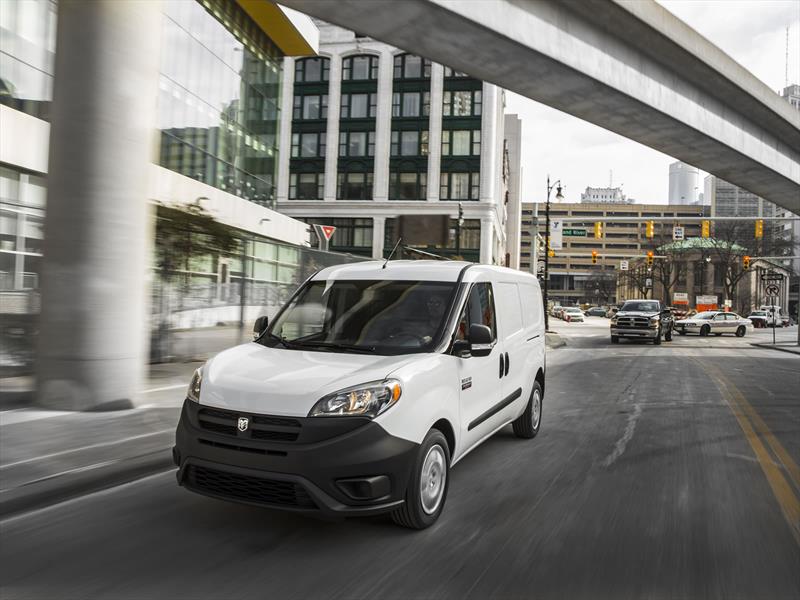 RAM Promaster City 2015 se presenta